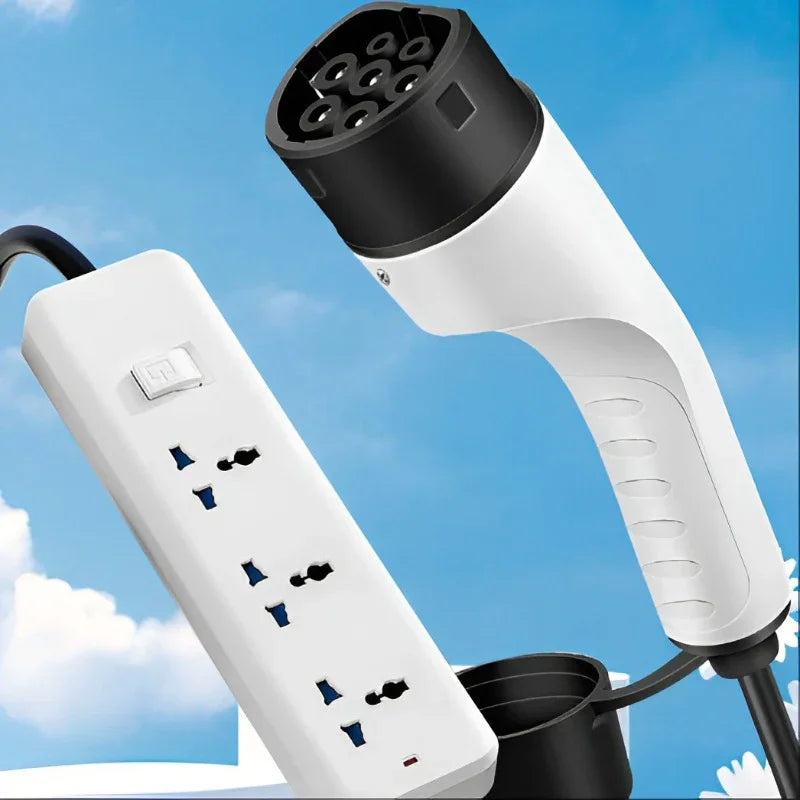 V2L Electric Vehicle Discharger for GEELY EX5 ZEEKR X ZEEKR 7X/001/009 – Geelyevs