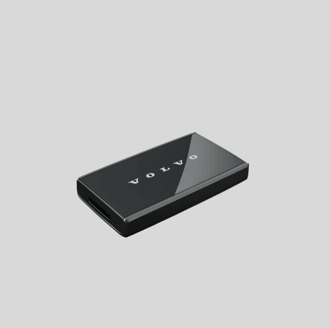 Leather Car Bluetooth Key Case Car Keychain for Volvo EX30 – Geelyevs